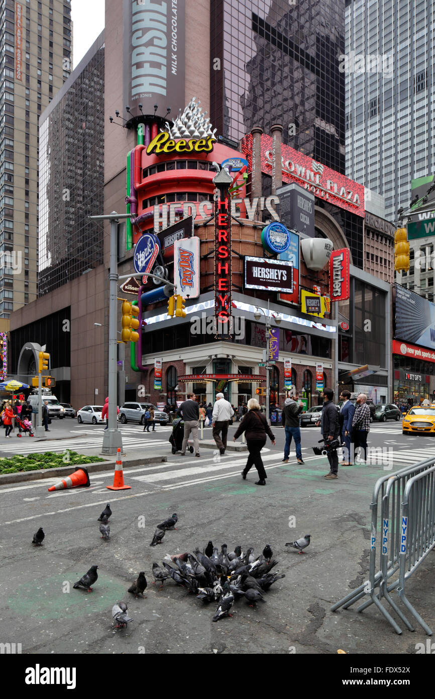 New York City, USA, Commercial for Hershey's Times Square Stock Photo ...