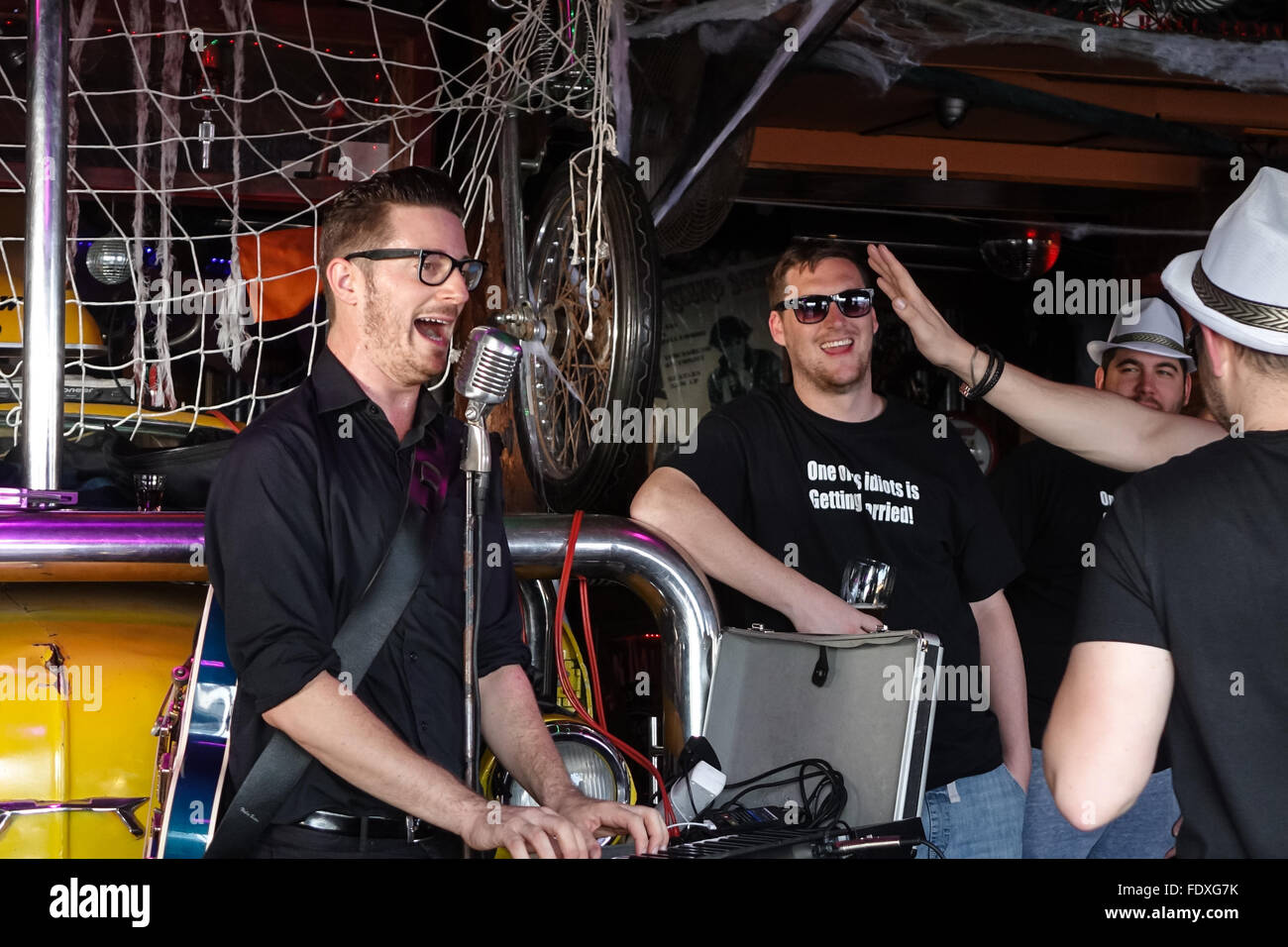 Tv series benidorm hi-res stock photography and images - Alamy