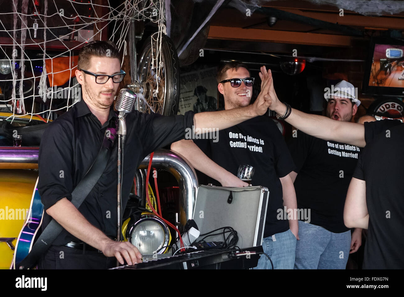 Dancer contestant hi-res stock photography and images - Alamy