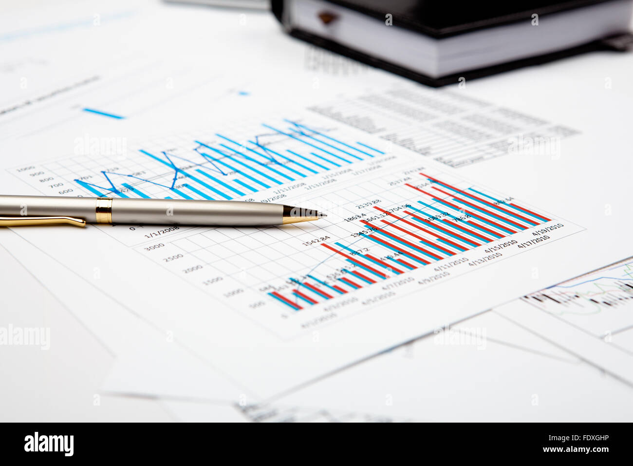 financial charts and graphs Stock Photo - Alamy