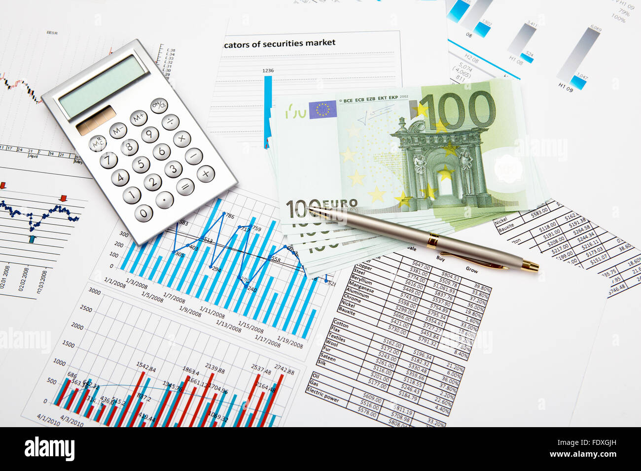 financial charts and graphs Stock Photo - Alamy