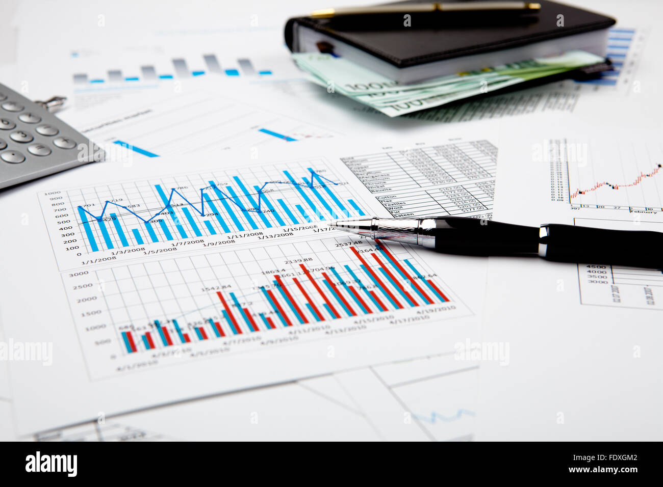 financial charts and graphs Stock Photo - Alamy