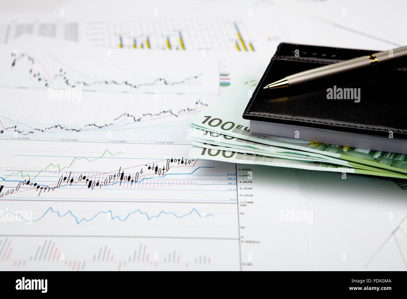 financial charts and graphs Stock Photo - Alamy