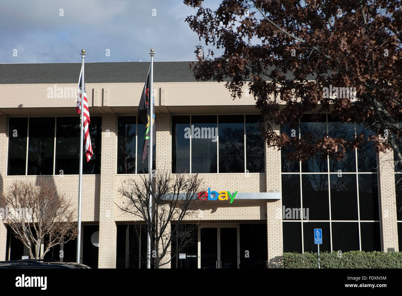 Ebay corporate headquarters solar hi-res stock photography and images ...