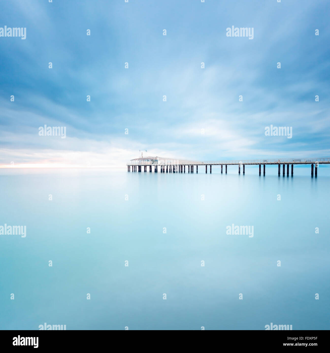 Steel pier hi-res stock photography and images - Alamy