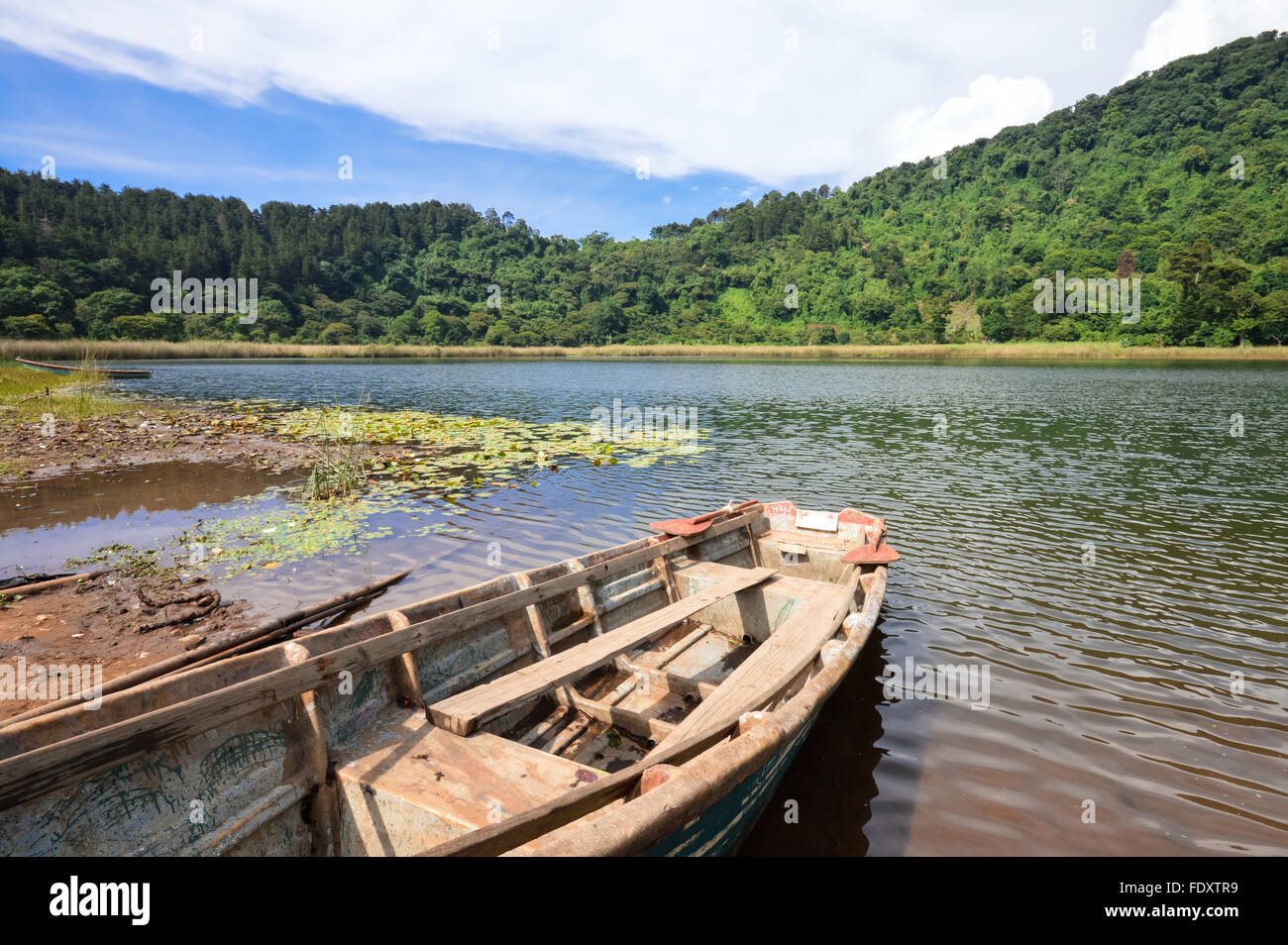 Laguna verde el salvador hi-res stock photography and images - Alamy