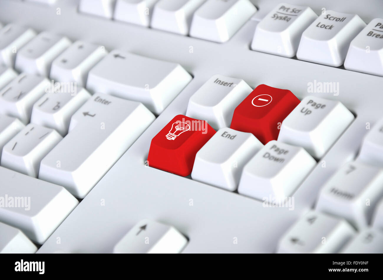 Computer keyboard with idea symbol on it Stock Photo - Alamy