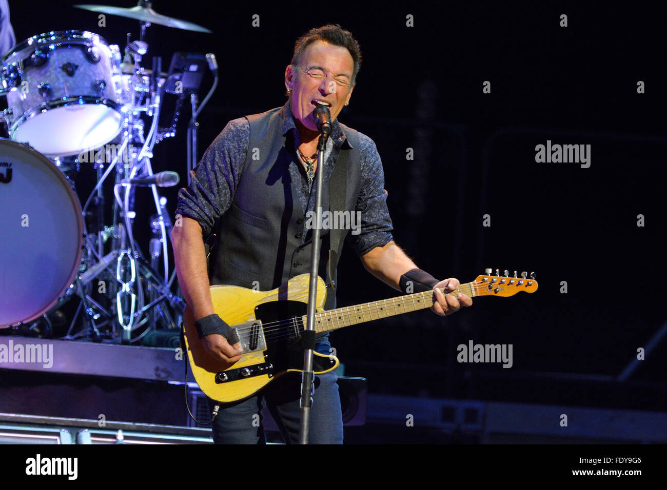 Toronto, Canada. February 2, 2016. Bruce Springsteen and the E Street ...