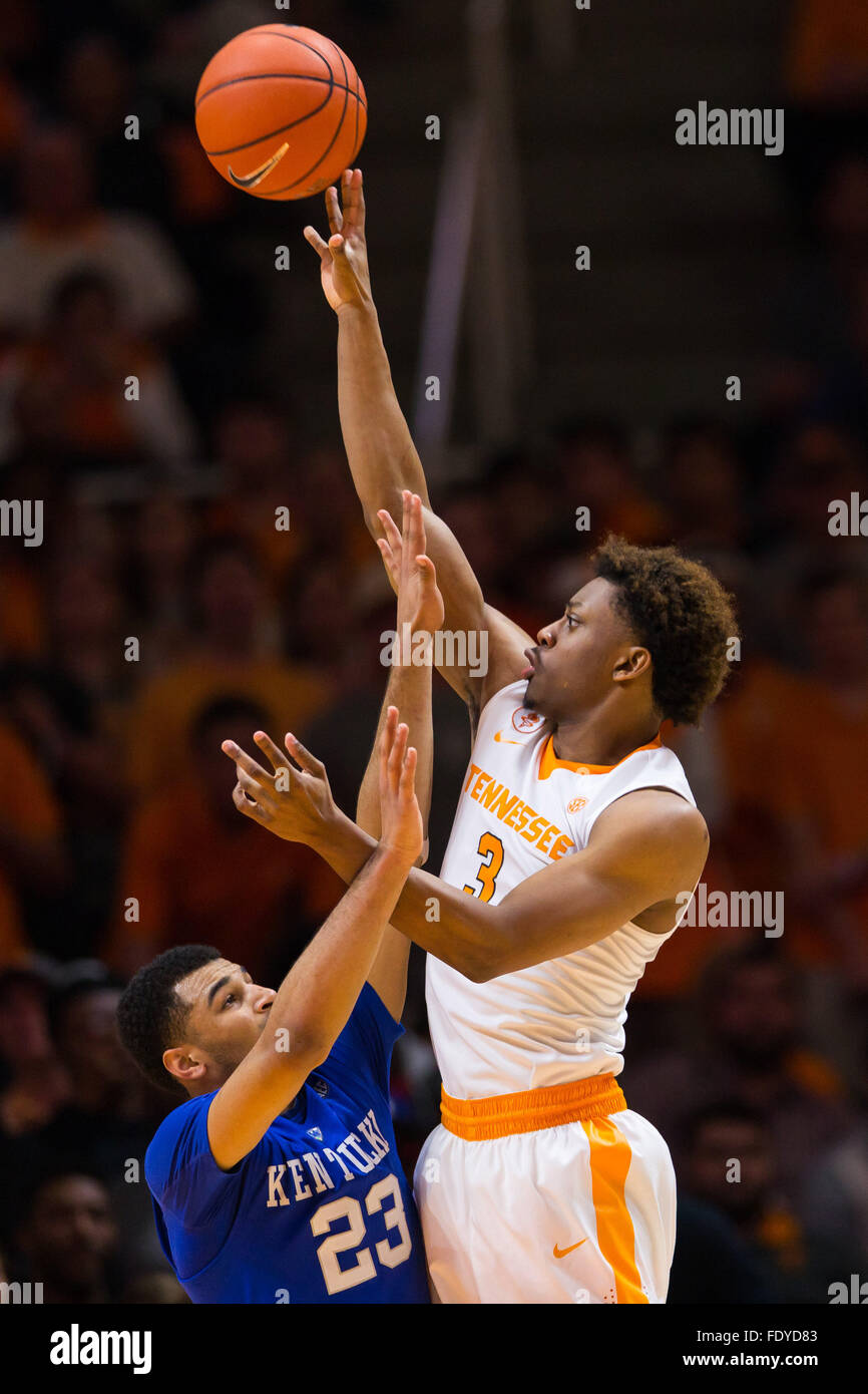February 2, 2016: Robert Hubbs III #3 of the Tennessee Volunteers ...