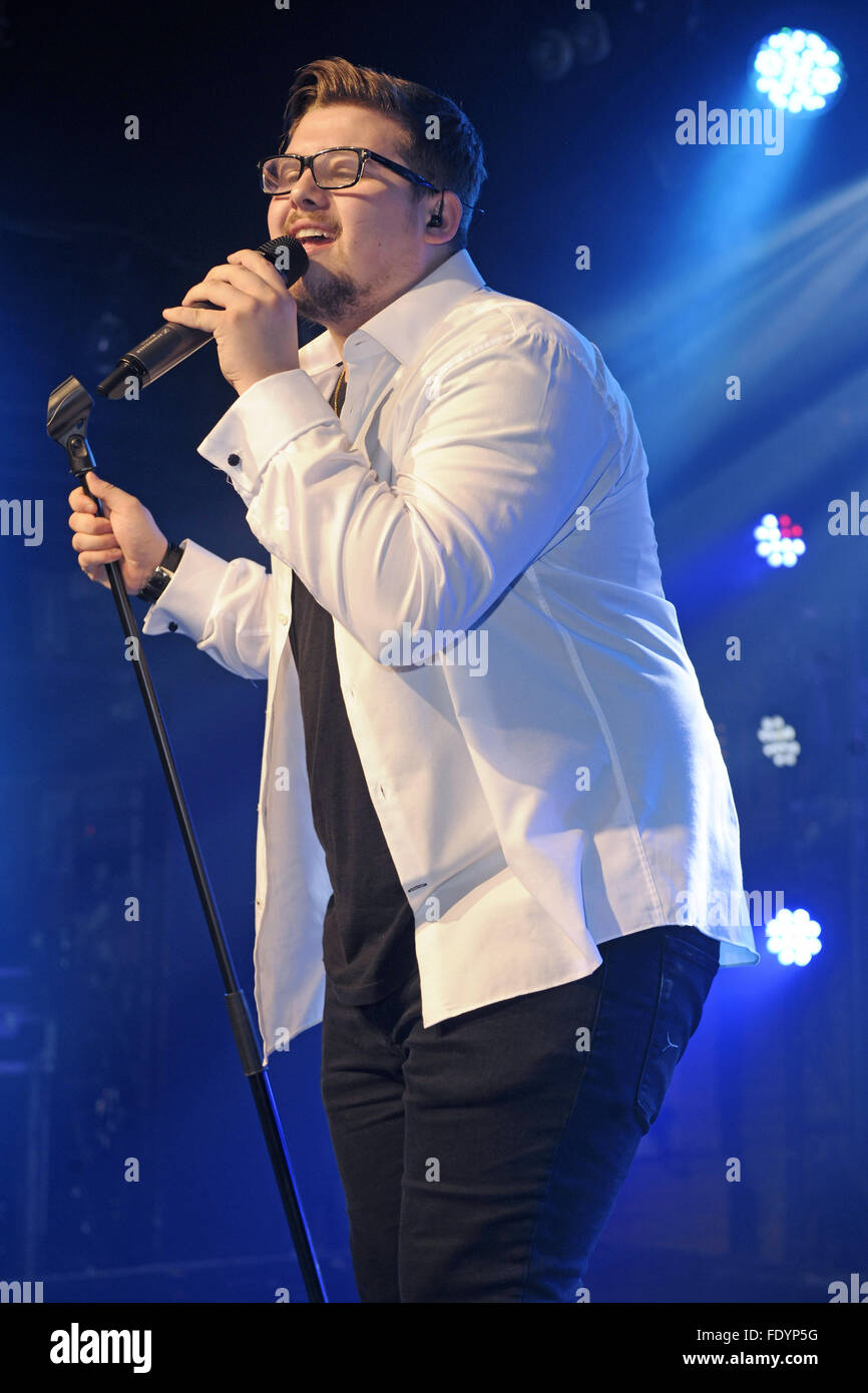 X Factor 2015 finalist Che Chesterman performs live at G-A-Y Featuring ...