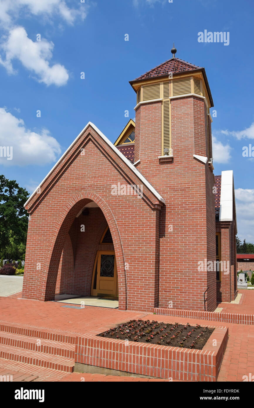 Cemetery feature hi-res stock photography and images - Alamy