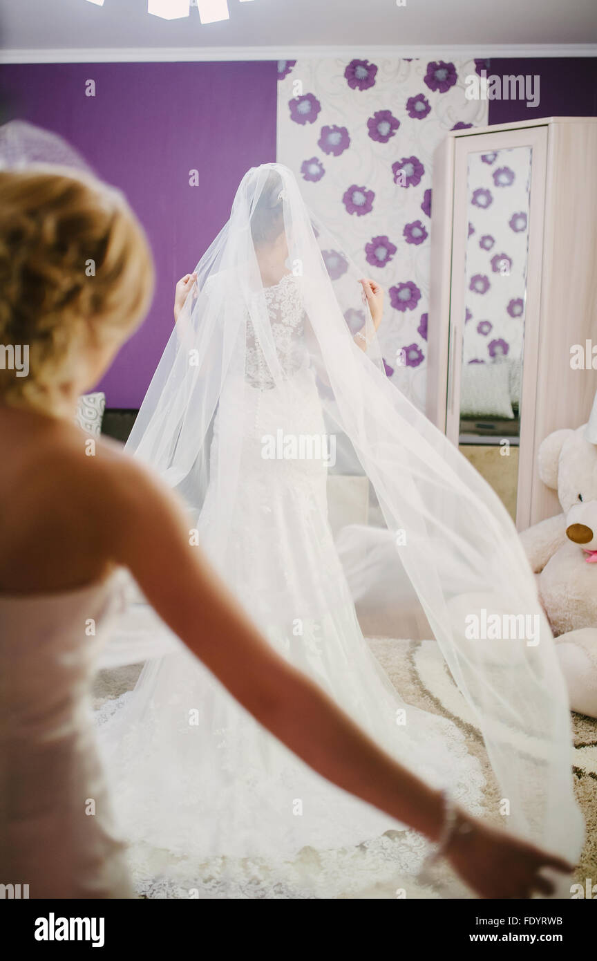 Gorgeous dressing for wedding hi-res stock photography and images - Alamy