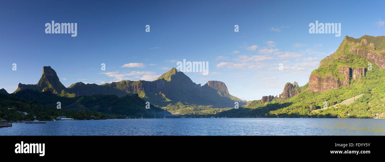 Moorea french polynesia cooks bay hi-res stock photography and images ...
