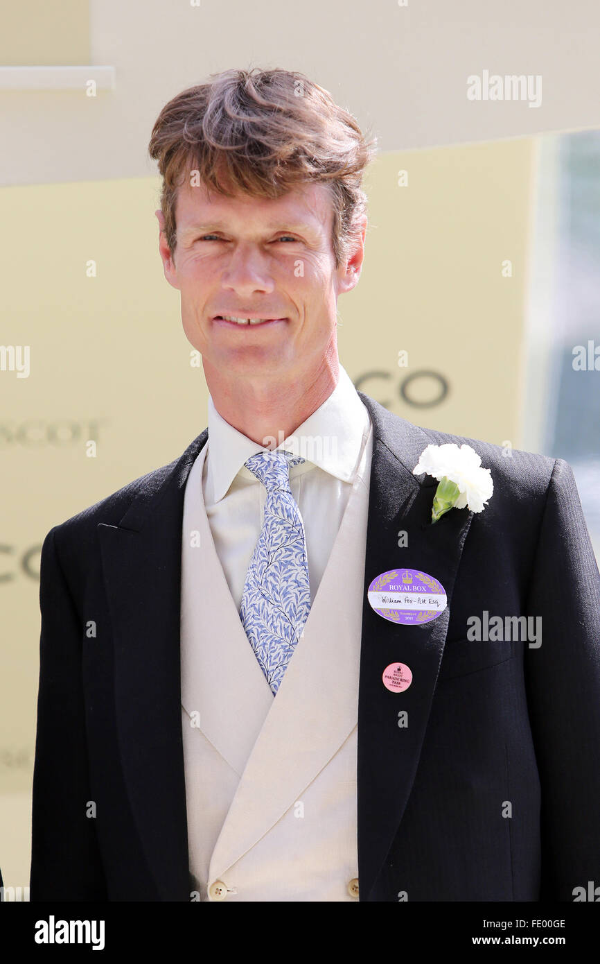 William fox pitt eventing hi-res stock photography and images - Alamy