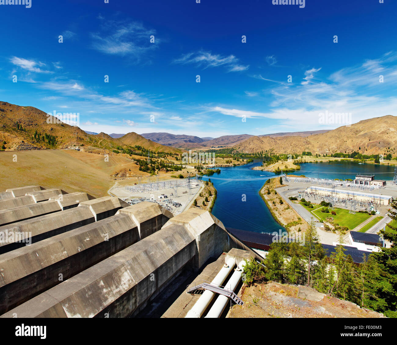 Hydroelectric power station new zealand hi-res stock photography and images - Alamy