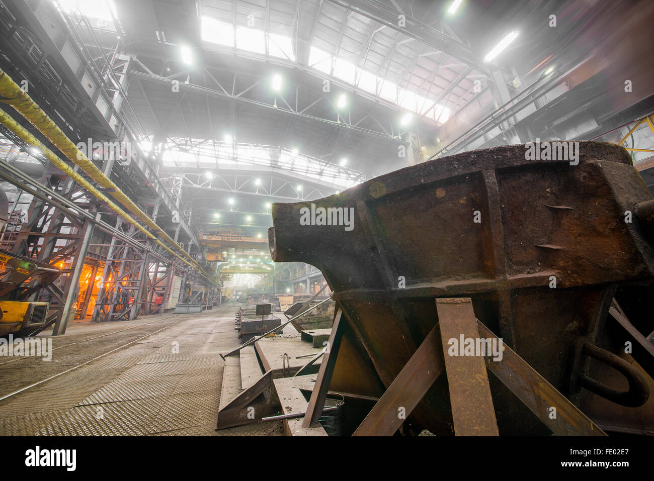 Old heavy factory Stock Photo - Alamy