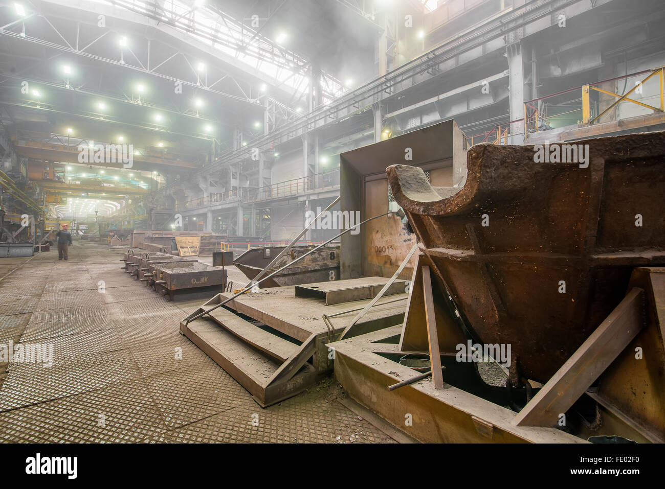 Old heavy factory Stock Photo - Alamy