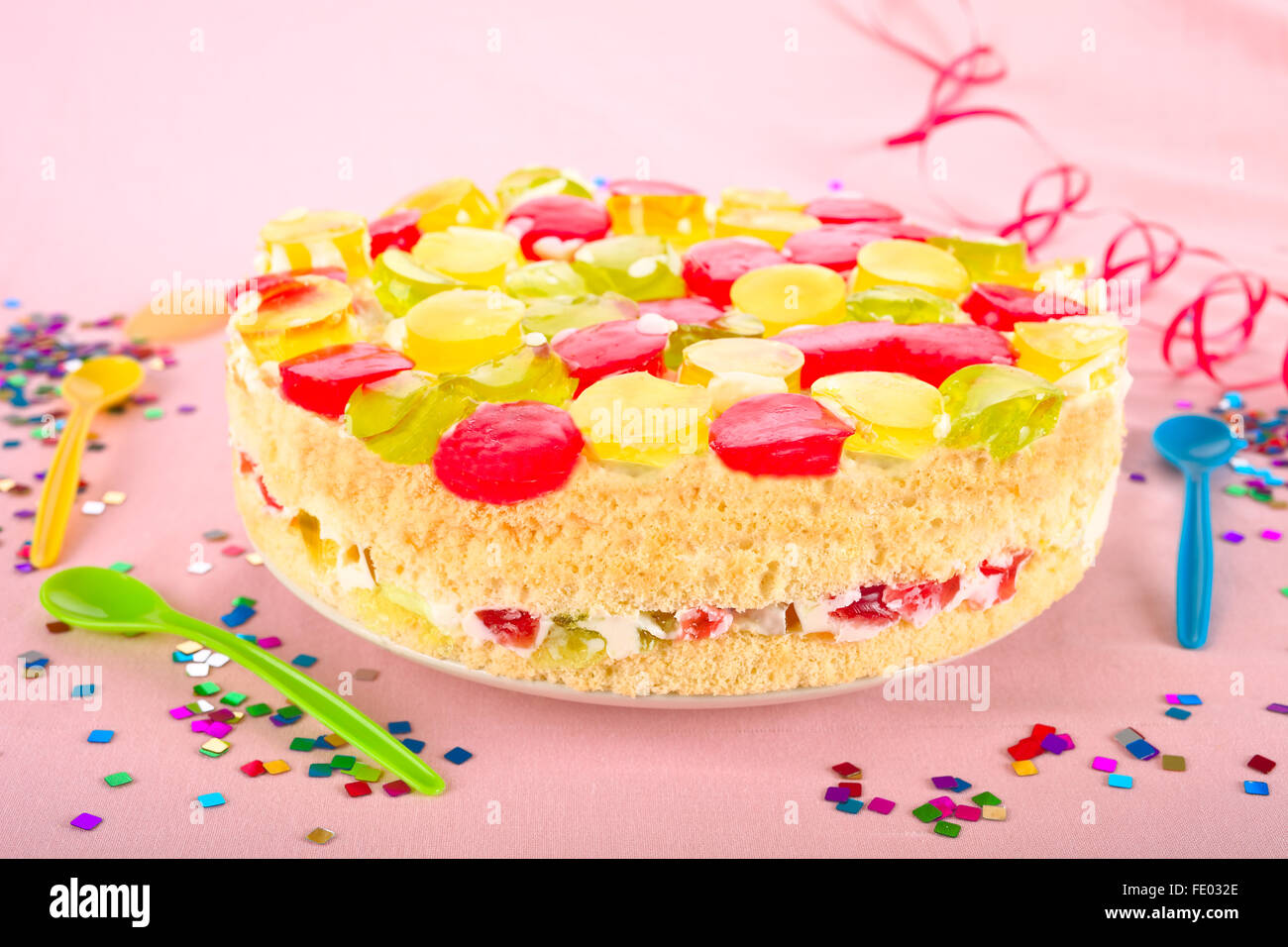 Jello cake hi-res stock photography and images - Alamy