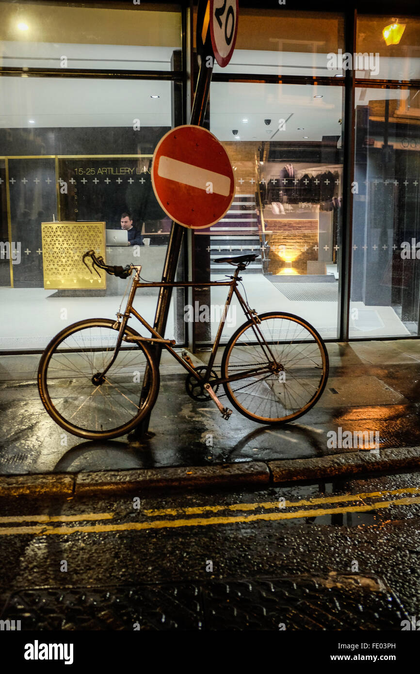 Bicycle No Entry Sign High Resolution Stock Photography and Images - Alamy