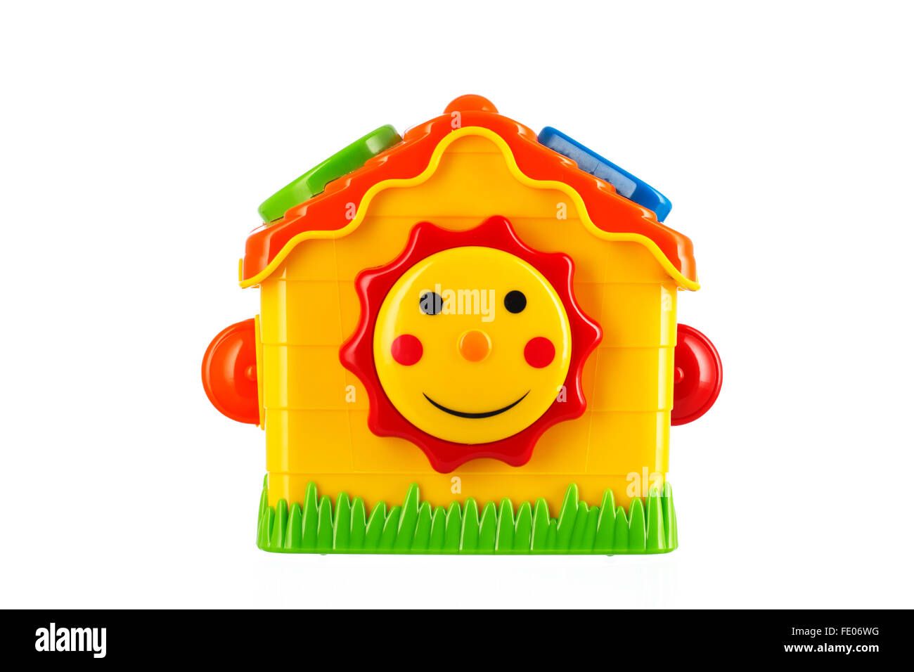 Toy house hi-res stock photography and images - Alamy