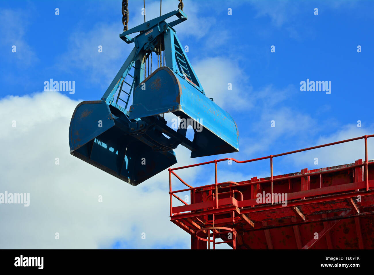 Clamshell Bucket On Wire Rope High Resolution Stock Photography and ...