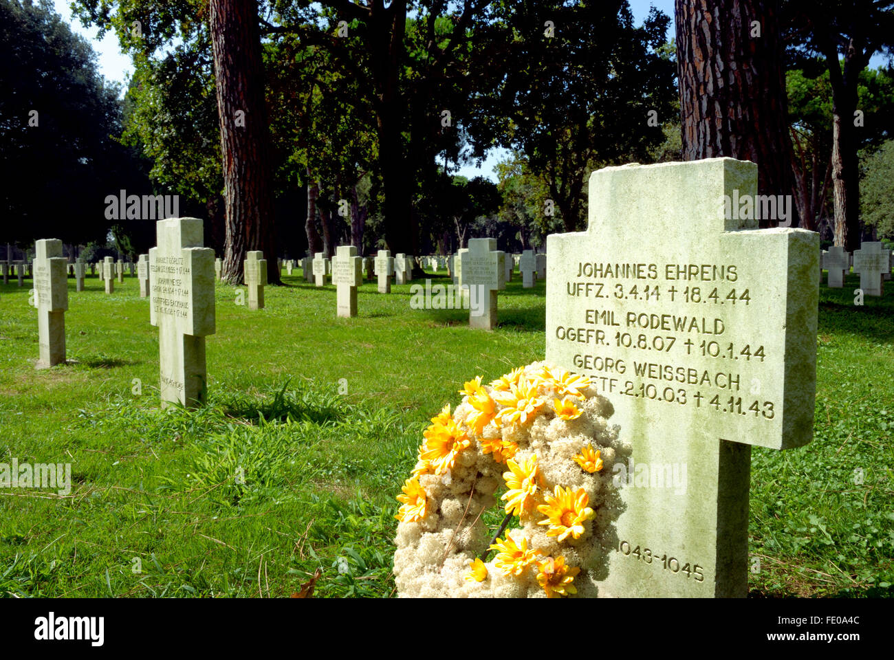 Pomezia German War Cemetery. The 27420 soldiers of Wehrmacht who fell ...