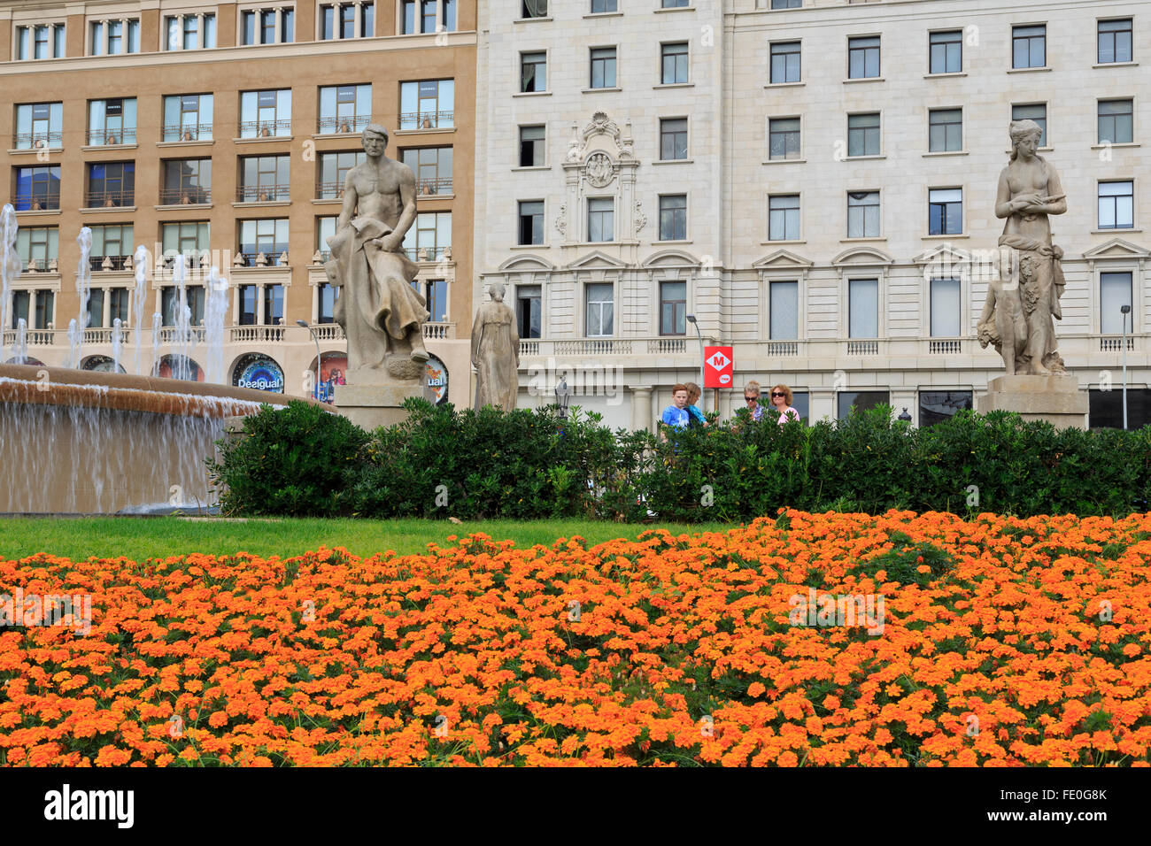Placa Catalunya, Barcelona, Catalonia, Spain, Europe Stock Photo - Alamy