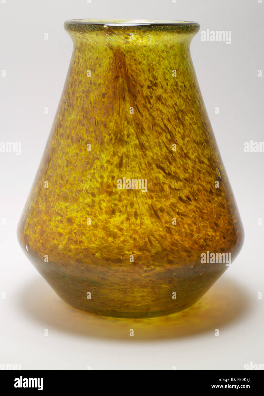 Mottled glass hi-res stock photography and images - Alamy