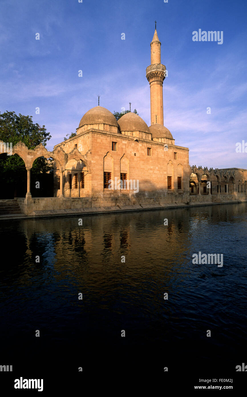 Urfa old town hi-res stock photography and images - Alamy