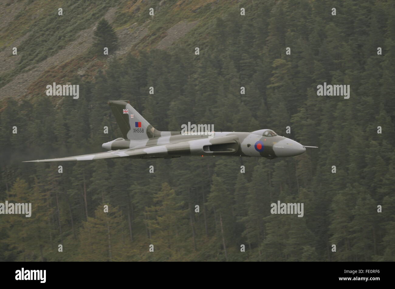 Vulcan bomber falklands hi-res stock photography and images - Alamy