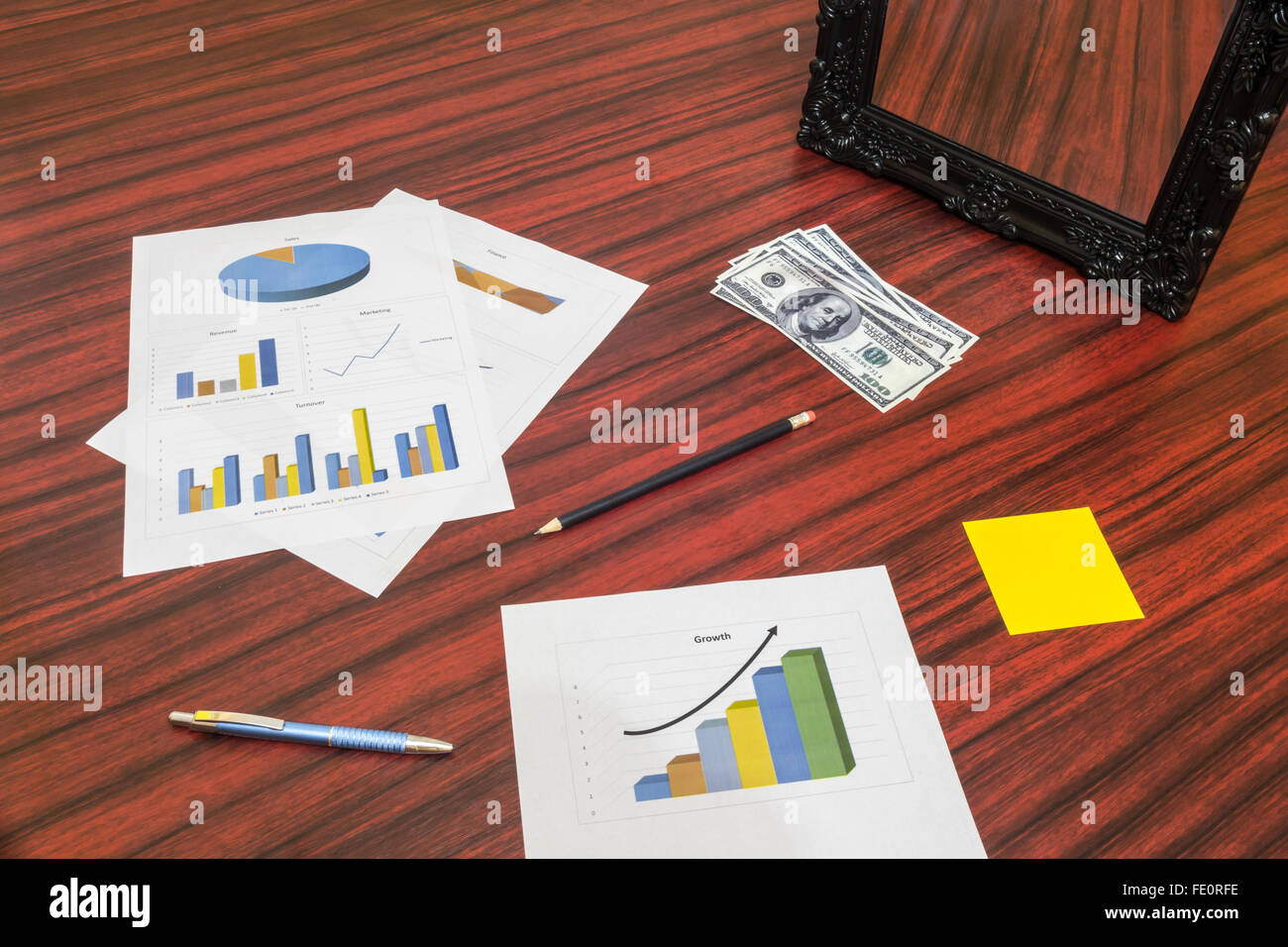 Magic mirror pencil hi-res stock photography and images - Alamy