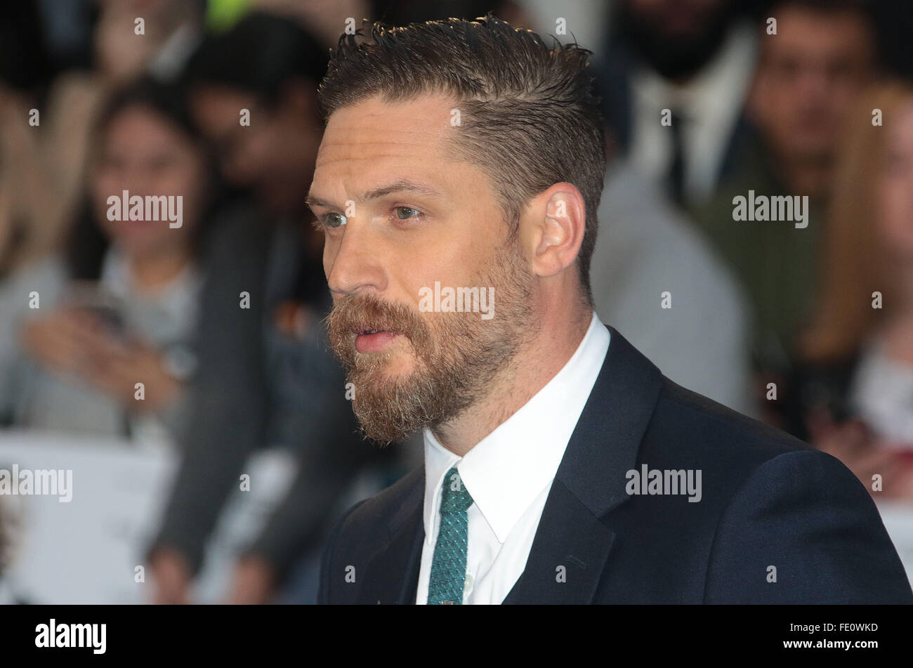 Tom hardy legend hi-res stock photography and images - Alamy