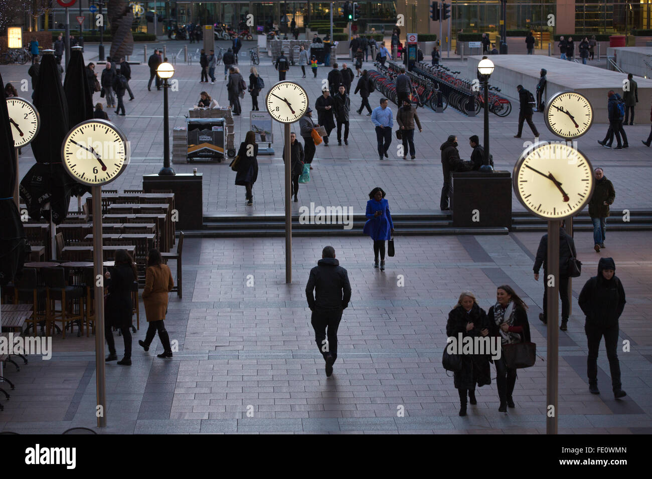 Canary wharf clocks docklands hi-res stock photography and images - Alamy