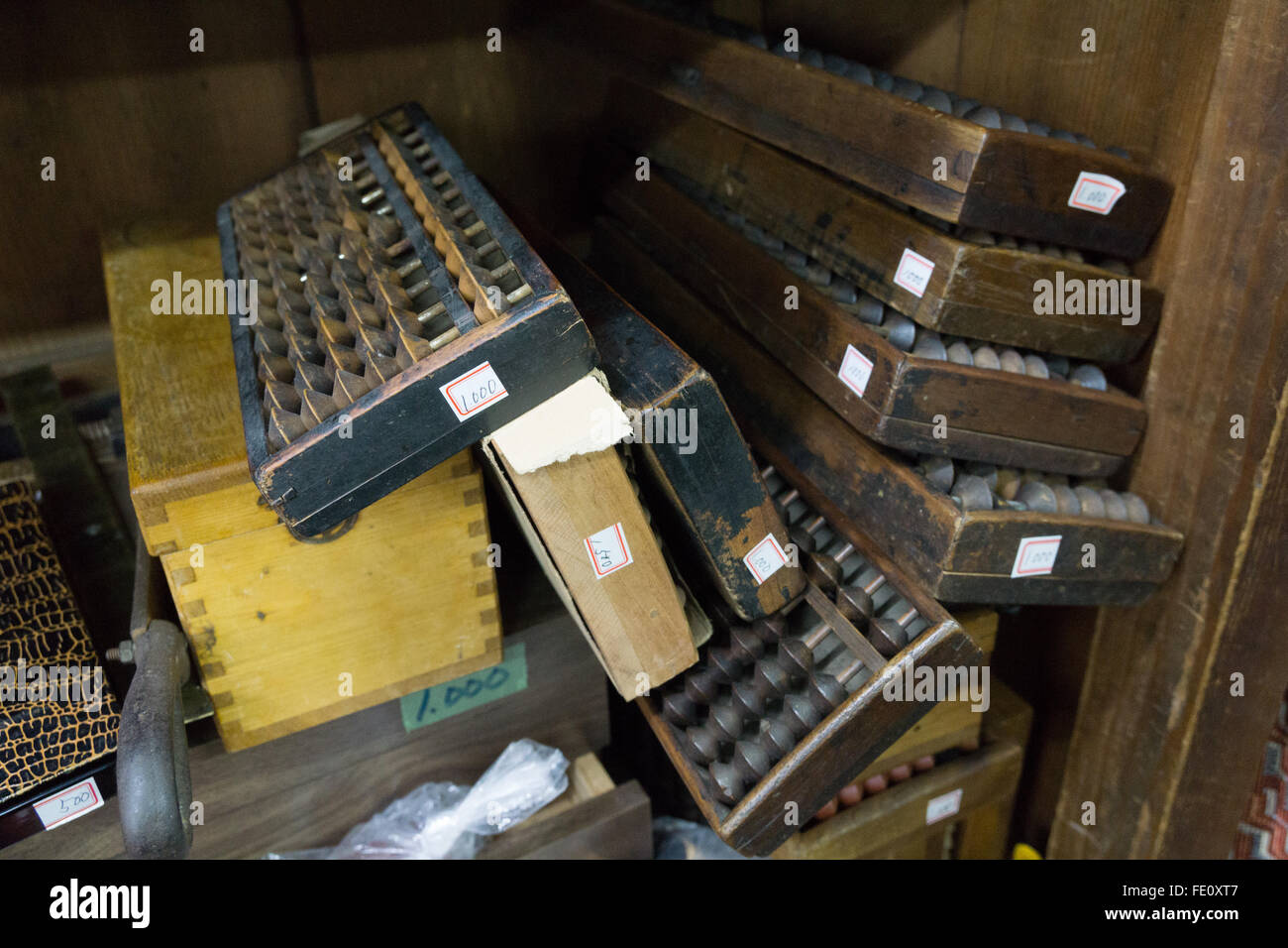 junk shop thrift store in Japan Stock Photo - Alamy