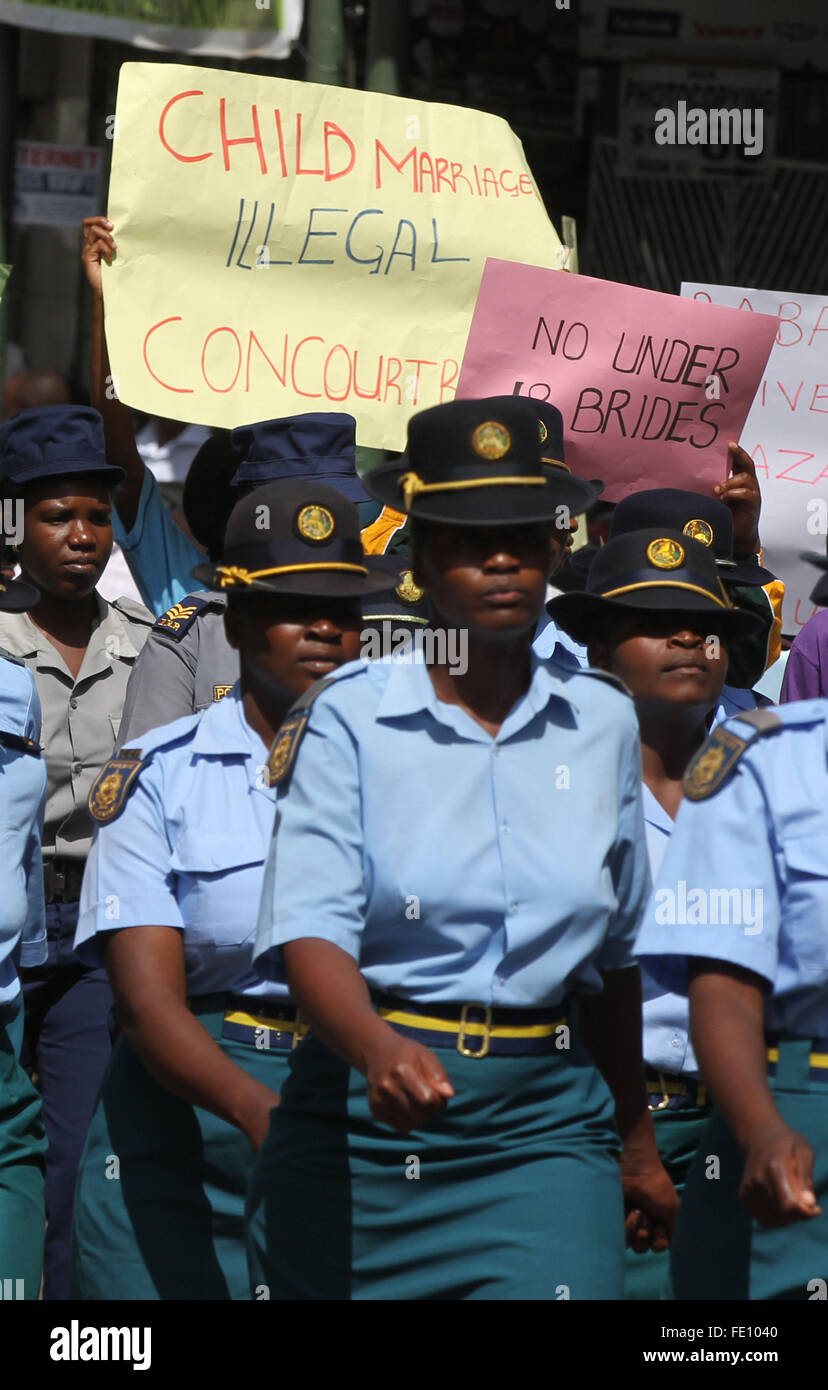 Zimbabwe women rights hi-res stock photography and images - Alamy