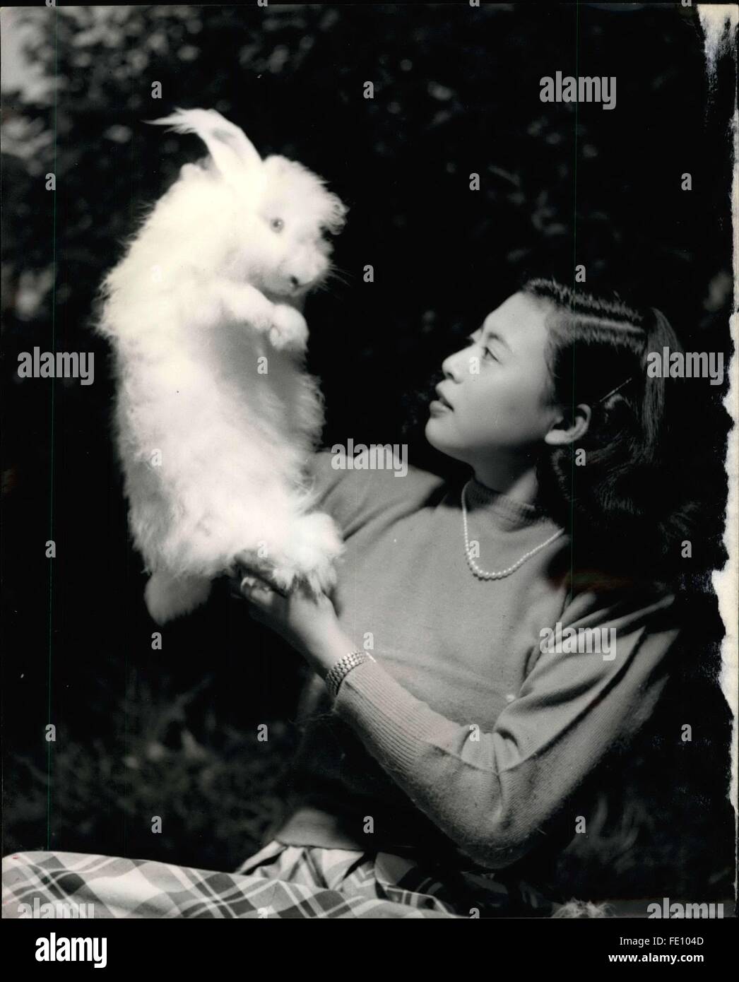 Angora sweaters hi-res stock photography and images - Alamy