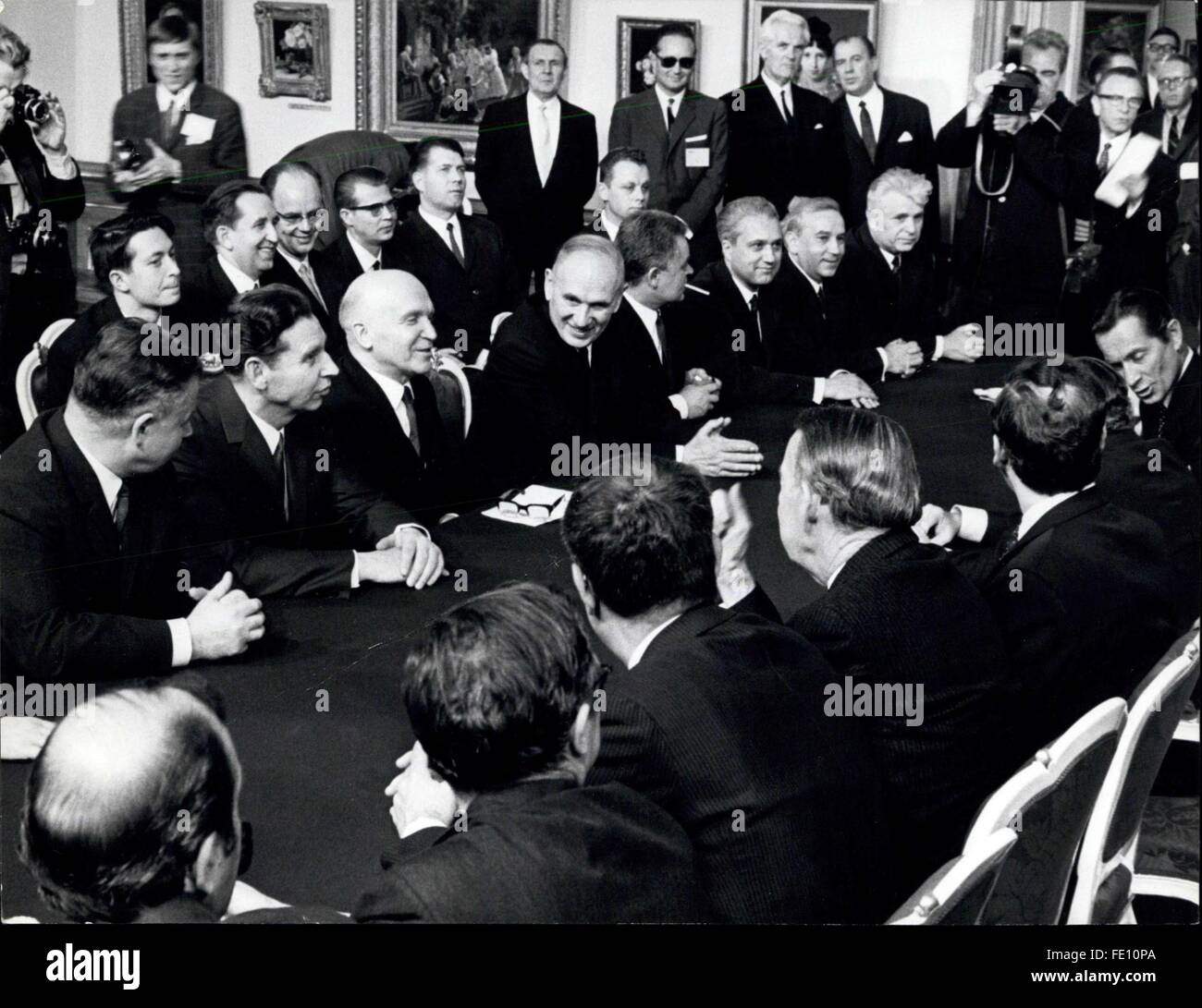 1973 - Salt conference opening at Belvedere Palace Vienna. The Soviet ...