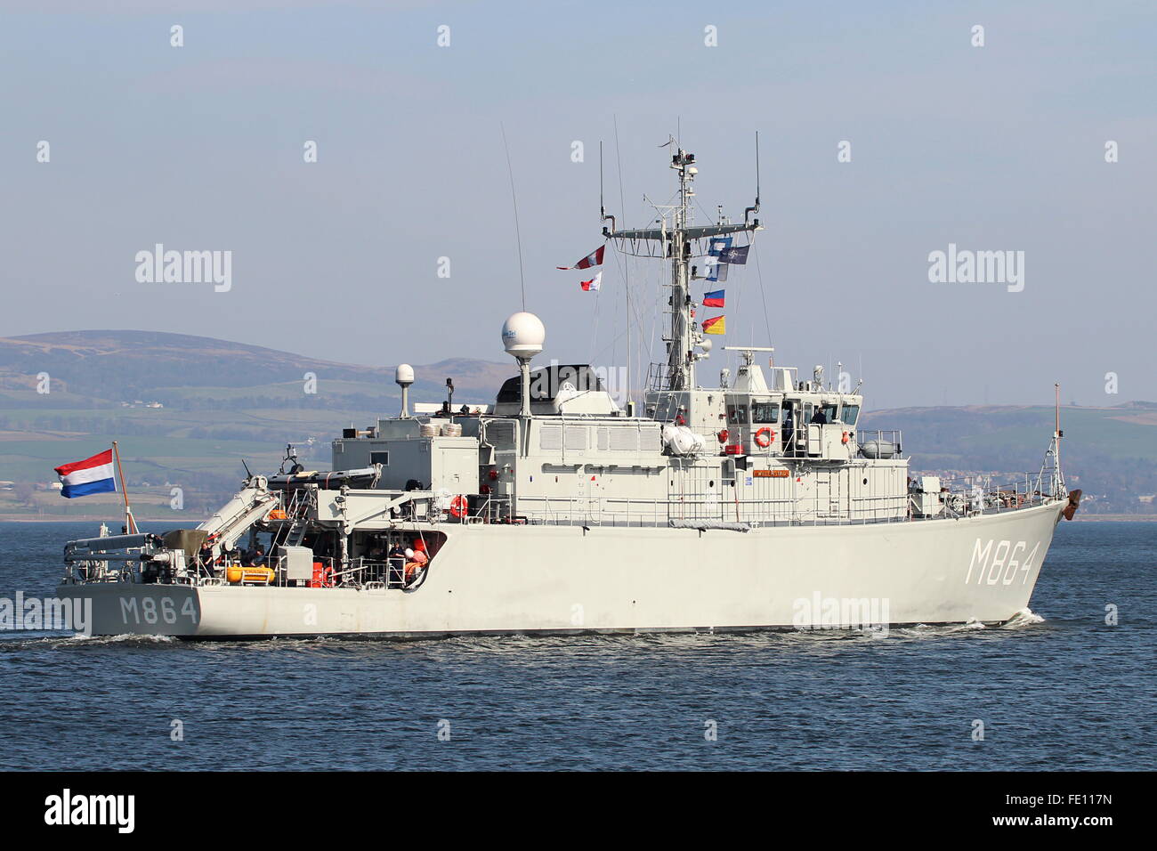 HNLMS Willemstad (M864), an Alkmaar-class minehunter of the Netherlands ...