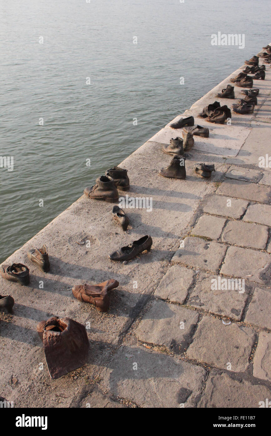 Holocaust memorial gyula pauer hi-res stock photography and images - Alamy