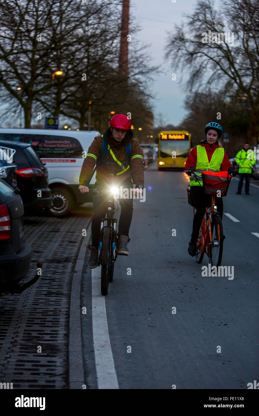 Cycling without clothing hi-res stock photography and images - Alamy