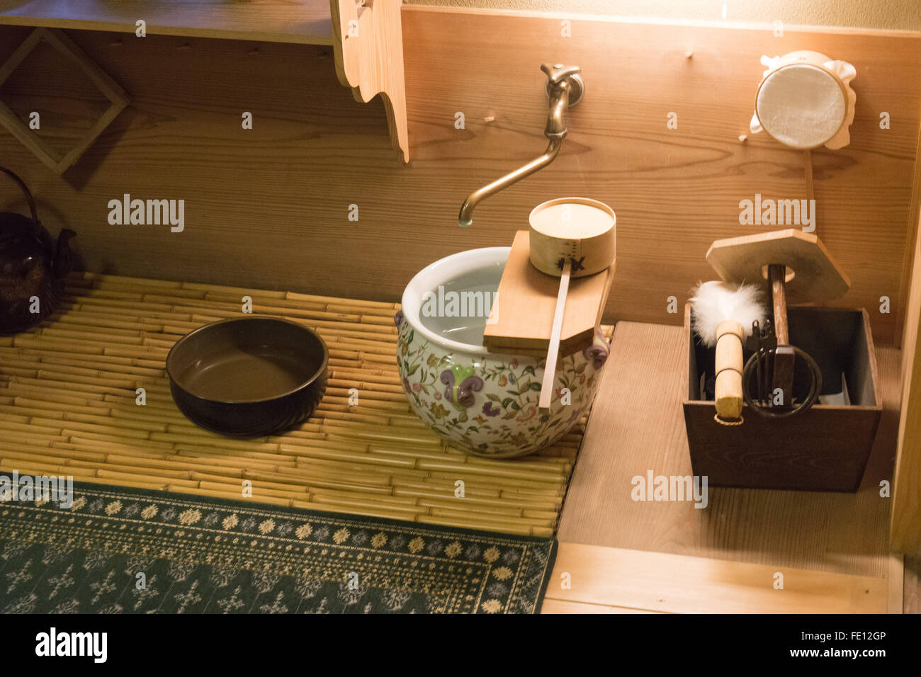 Traditional tea room or tearooms hi-res stock photography and images ...