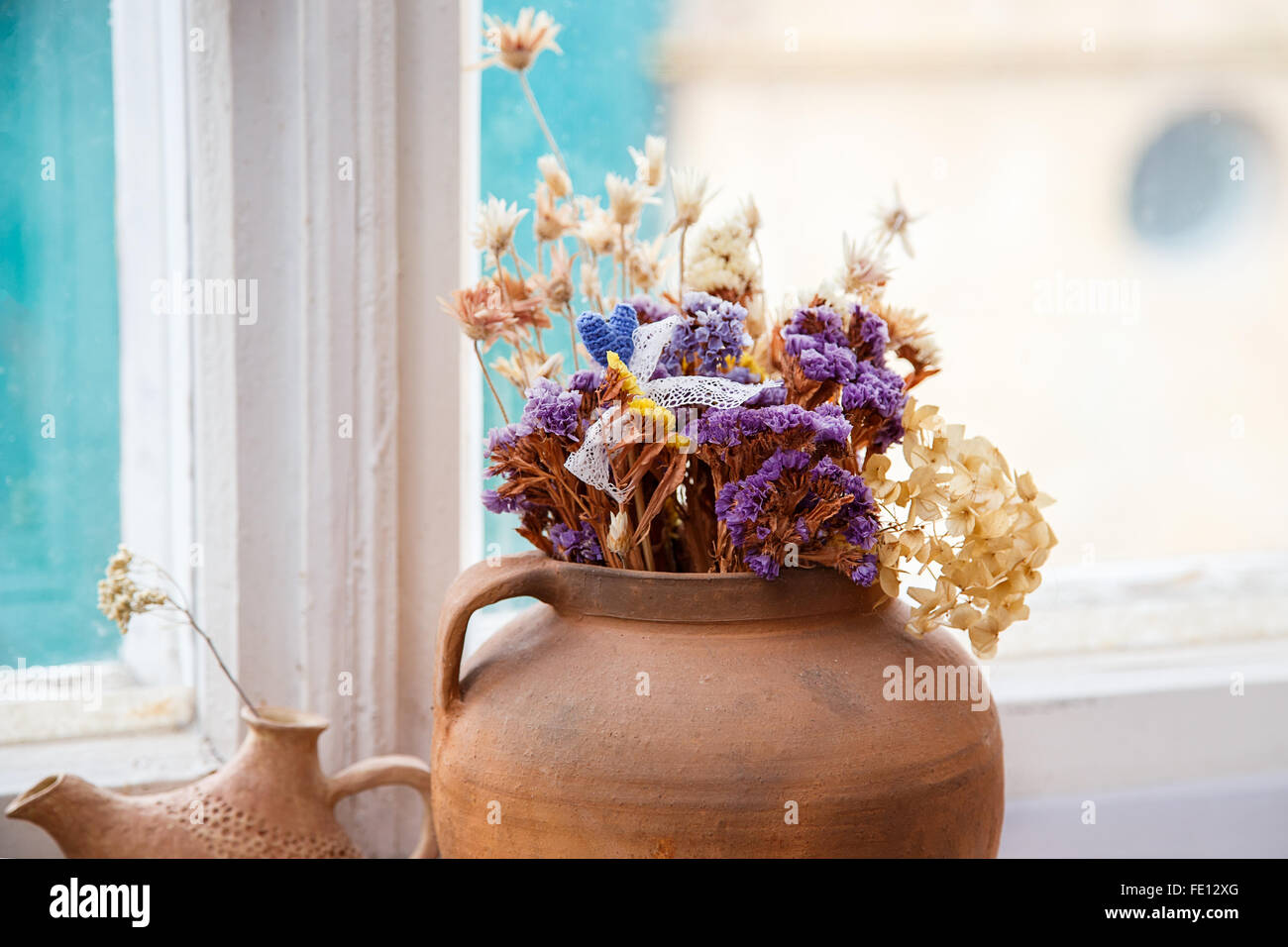 Clay flower pots soil hi-res stock photography and images - Alamy