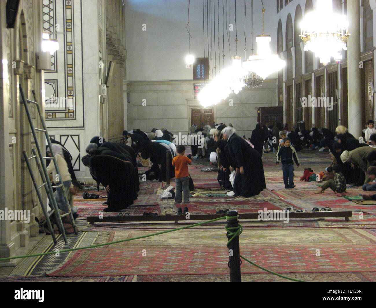 Female kids children prayer hi-res stock photography and images - Alamy