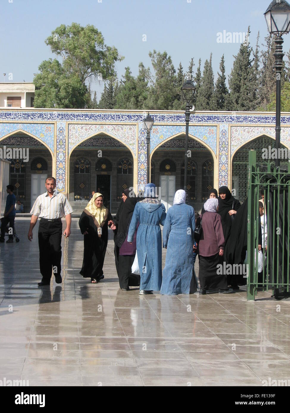 Shrine of Zaynab. The Granddaughter of Prophet Muhammad in Damascus ...