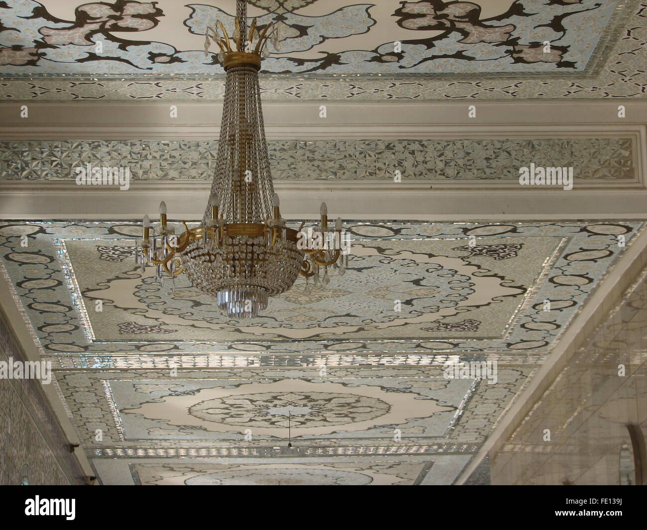 Shrine of Zaynab. The Granddaughter of Prophet Muhammad in Damascus ...