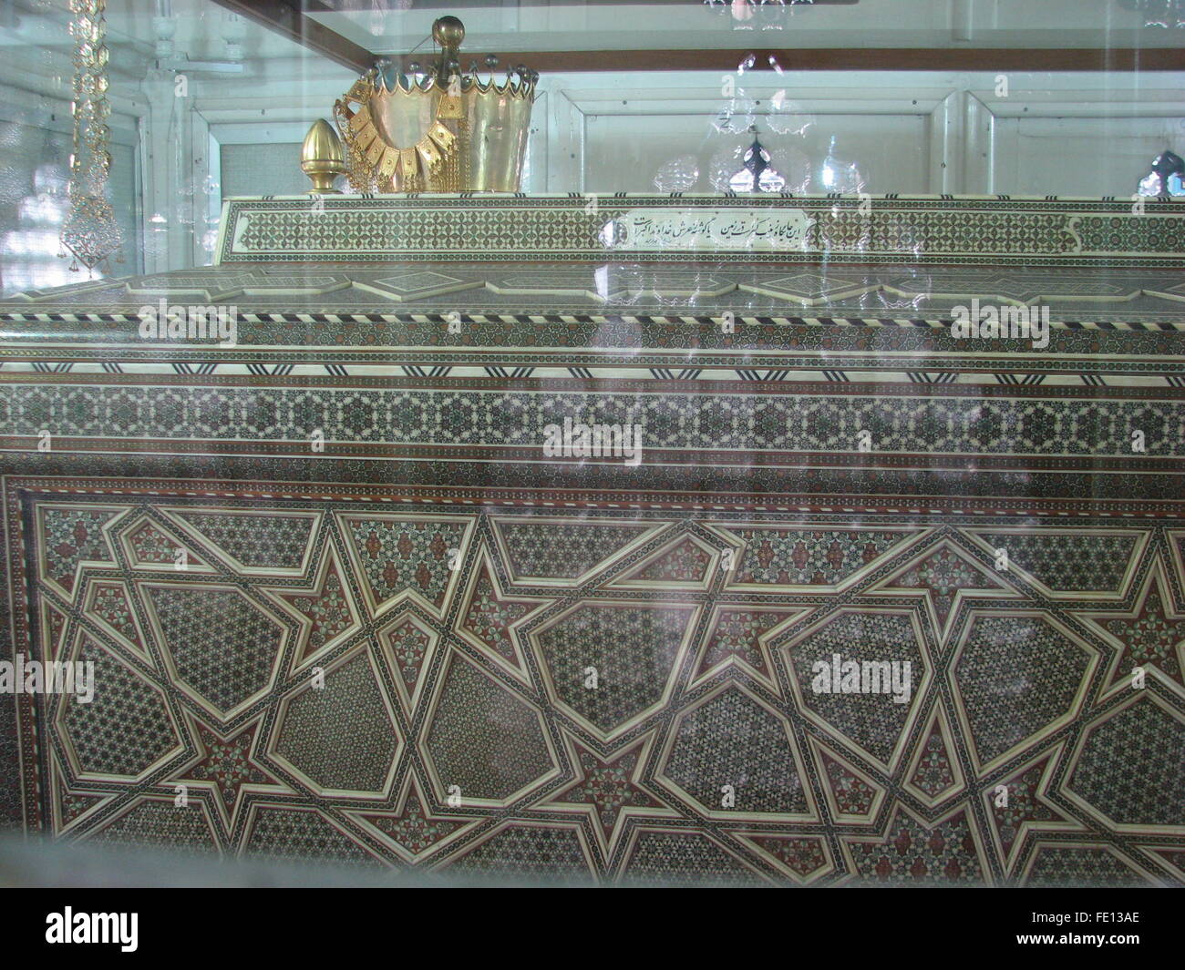 Shrine of Zaynab. The Granddaughter of Prophet Muhammad in Damascus ...