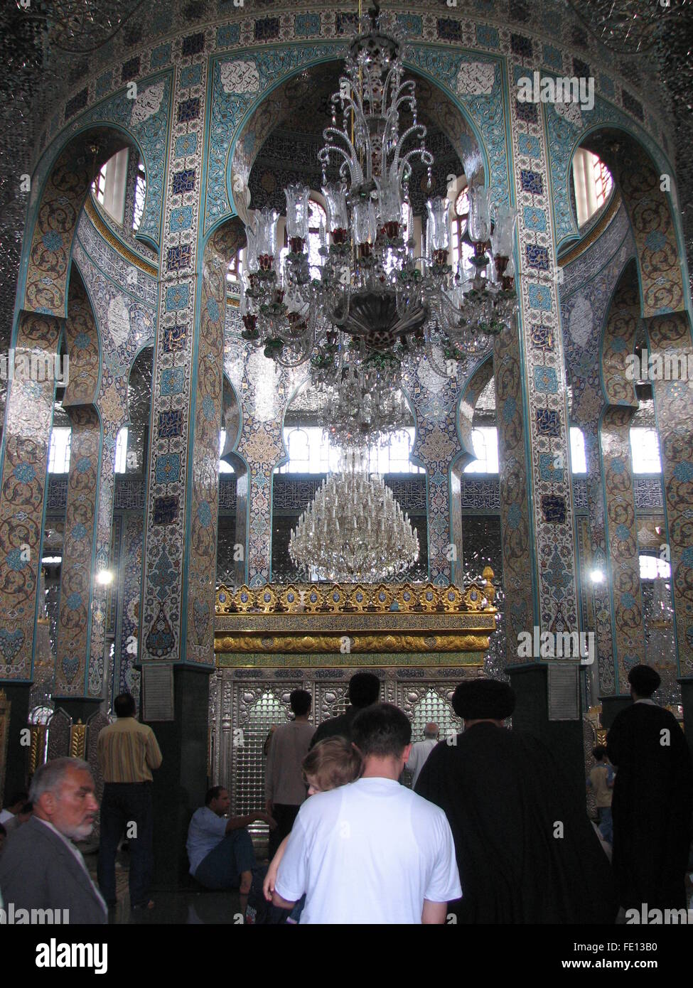 Shrine of Zaynab. The Granddaughter of Prophet Muhammad in Damascus ...