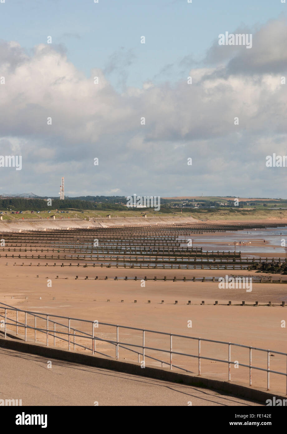 Aberdeen looking north hi-res stock photography and images - Alamy