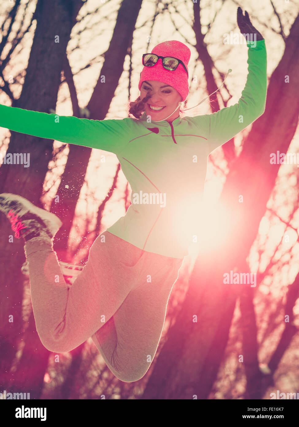 Sports activity in winter time, healthy lifestyle concept. Fit woman ...