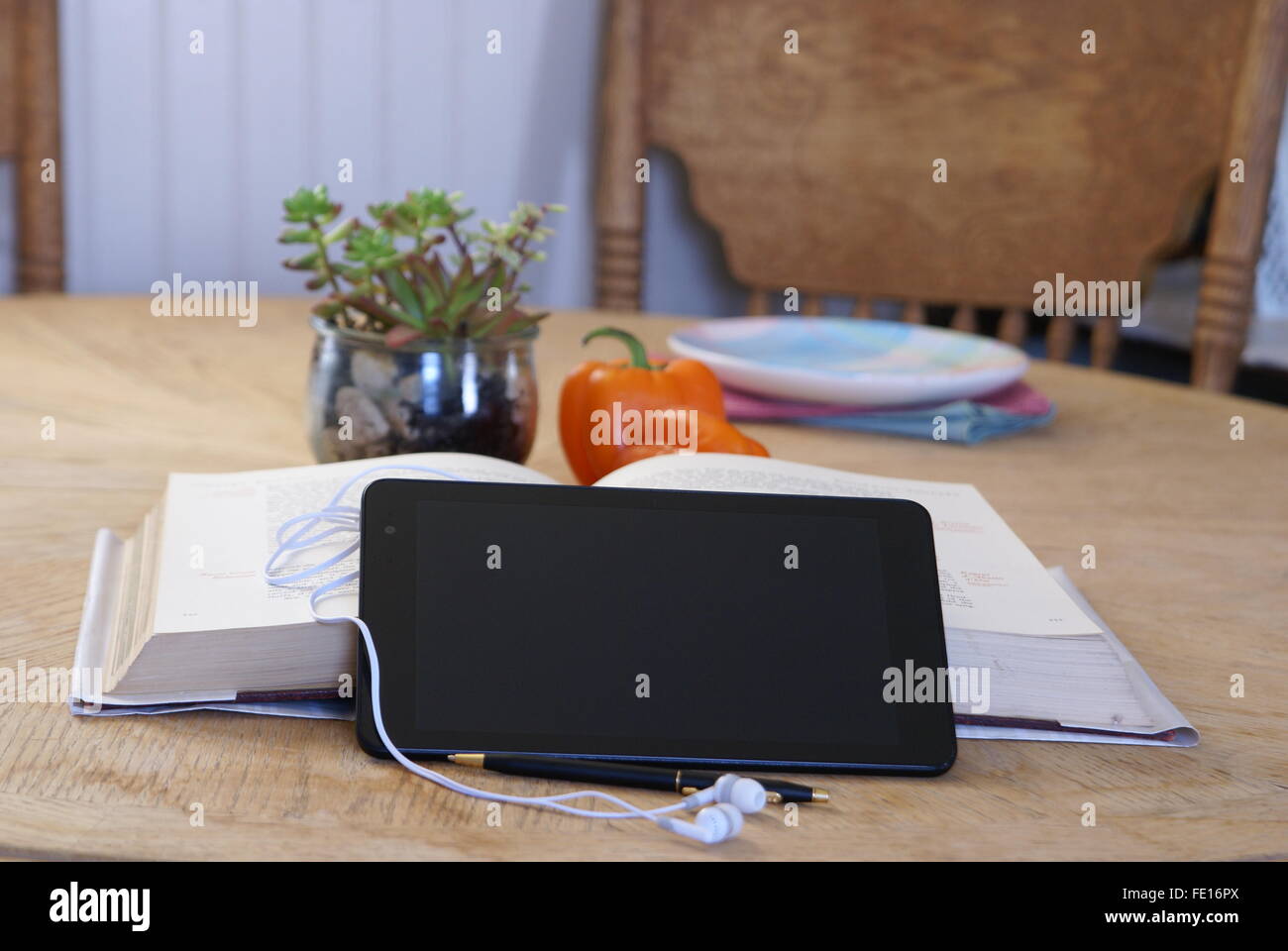 Laying Kitchen Table High Resolution Stock Photography and Images - Alamy